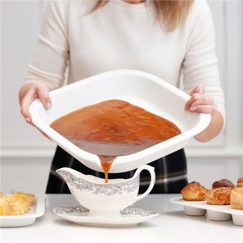 Portmeirion for AGA White Roaster with Lip | Walter Dix & Co